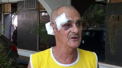 Vídeo - Policial dá um soco no rosto de idoso e PM abre inquérito para ...